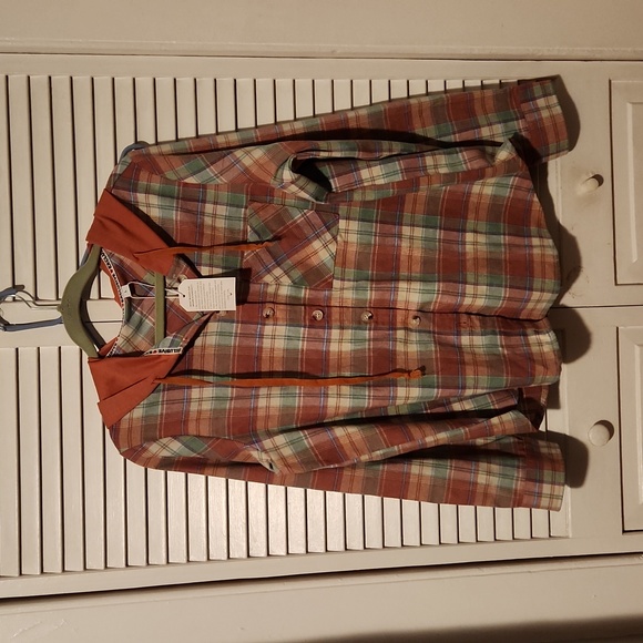 heart exclusive | Tops | Exclusive Plaid Flannel Hoodie Size Large New ...